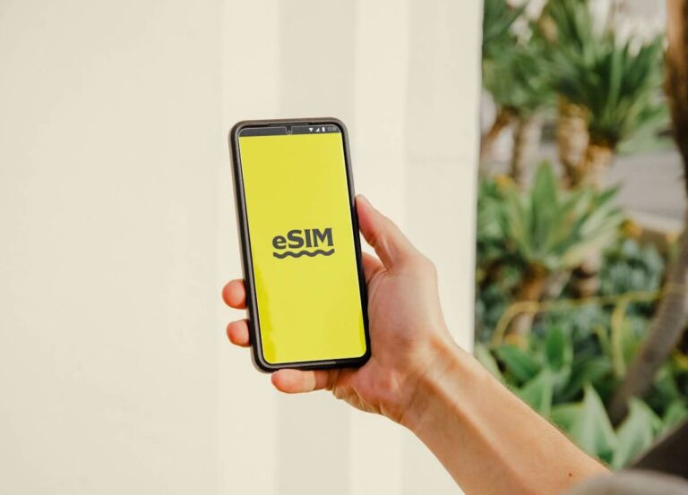 eSIM TIM: come funziona il trasferimento rapido su iPhone | SOStariffe.it